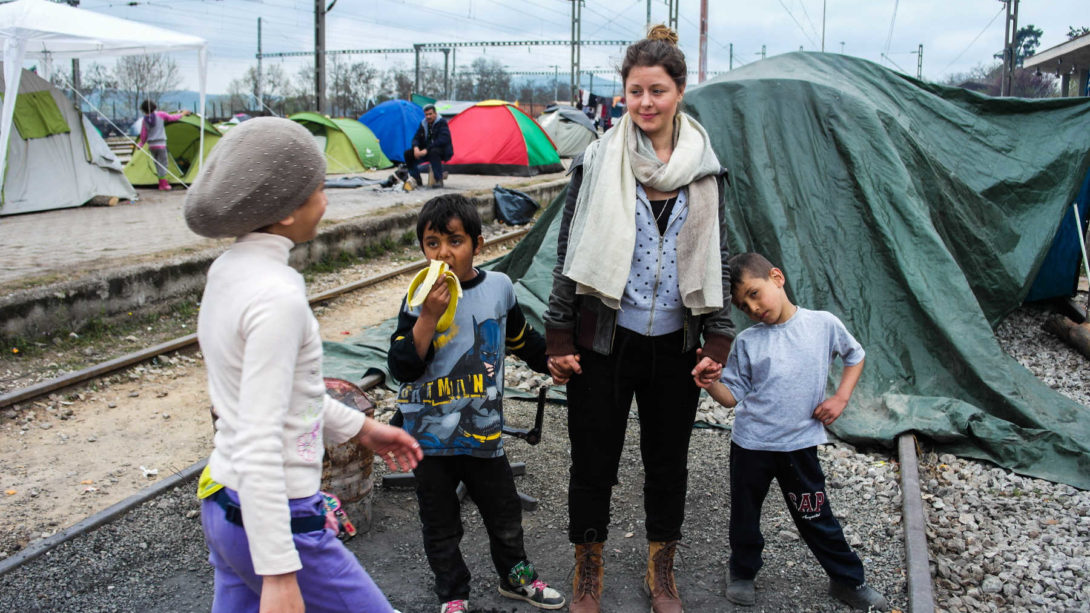 Gehe lieber, wo kein Weg ist - Idealism Prevails